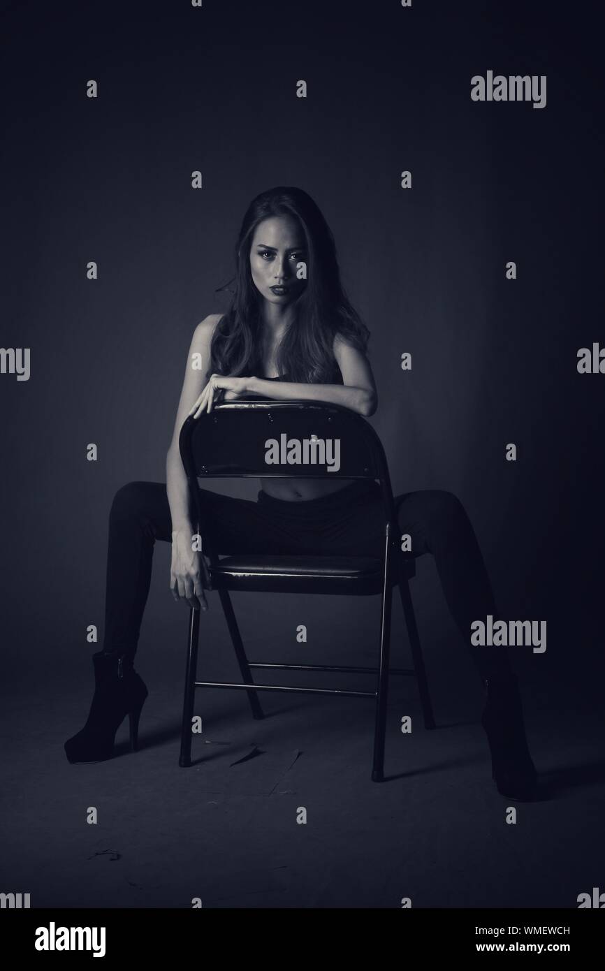 Folding model hi-res stock photography and images - Alamy