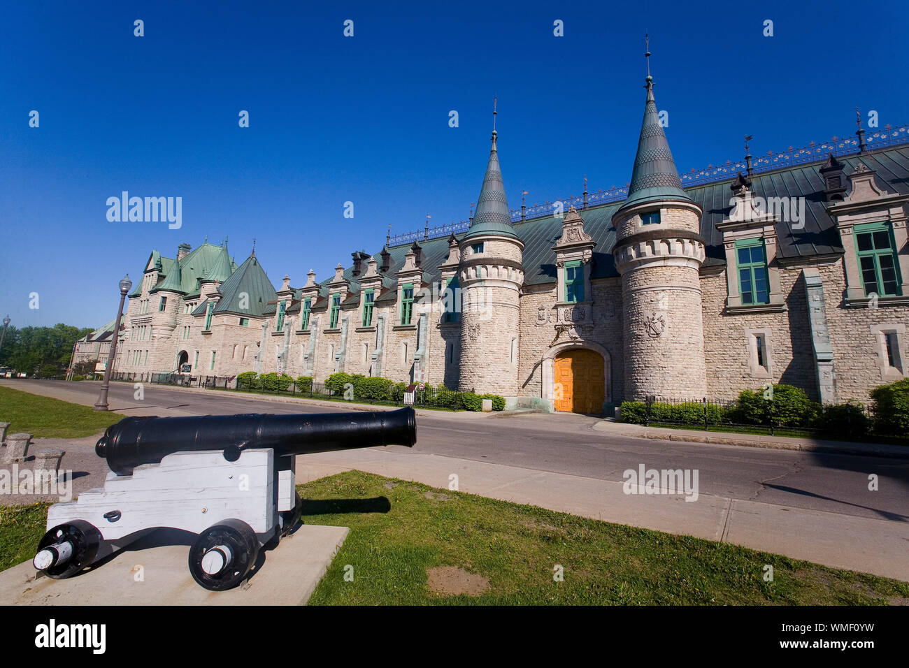 Quebec city armoury hi-res stock photography and images - Alamy