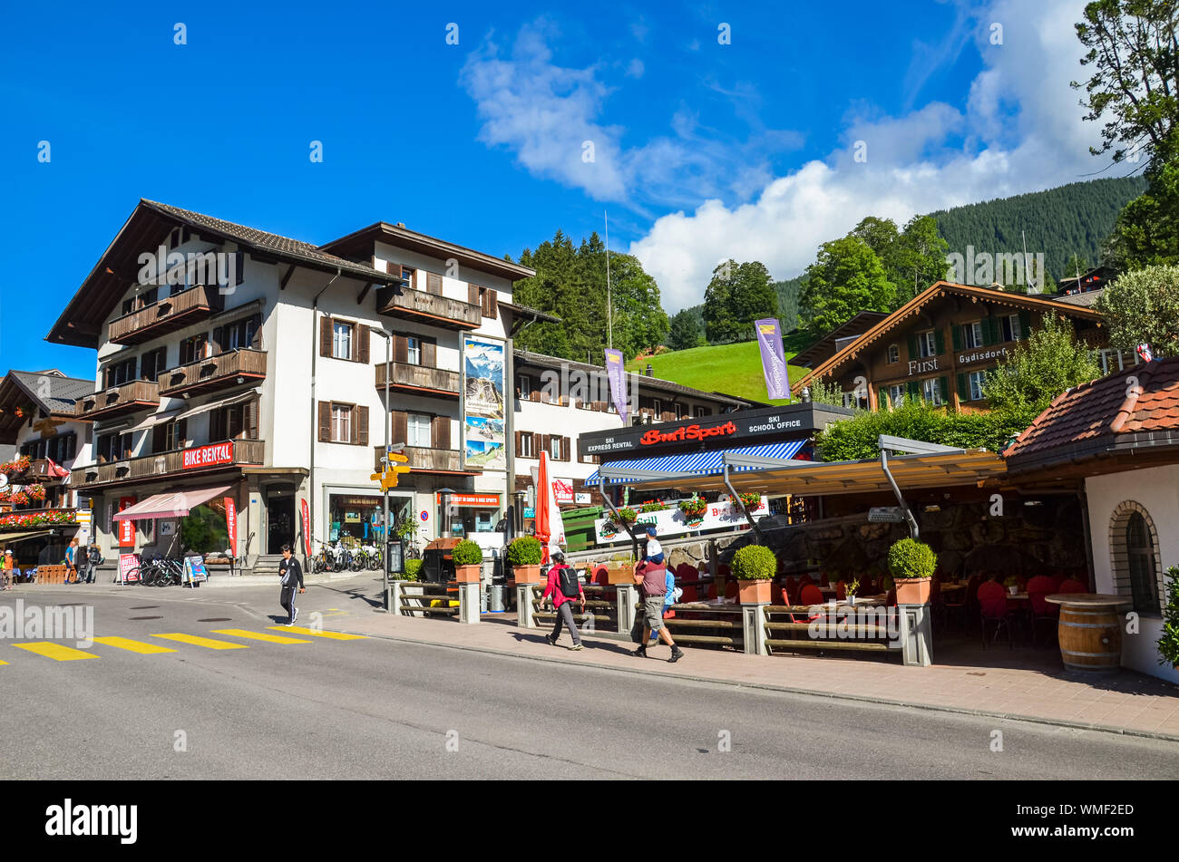 Grindelwald village hi-res stock photography and images - Alamy