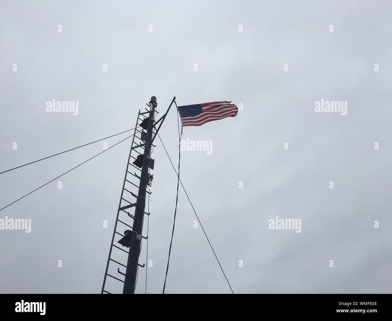 American flag pole hi-res stock photography and images - Alamy