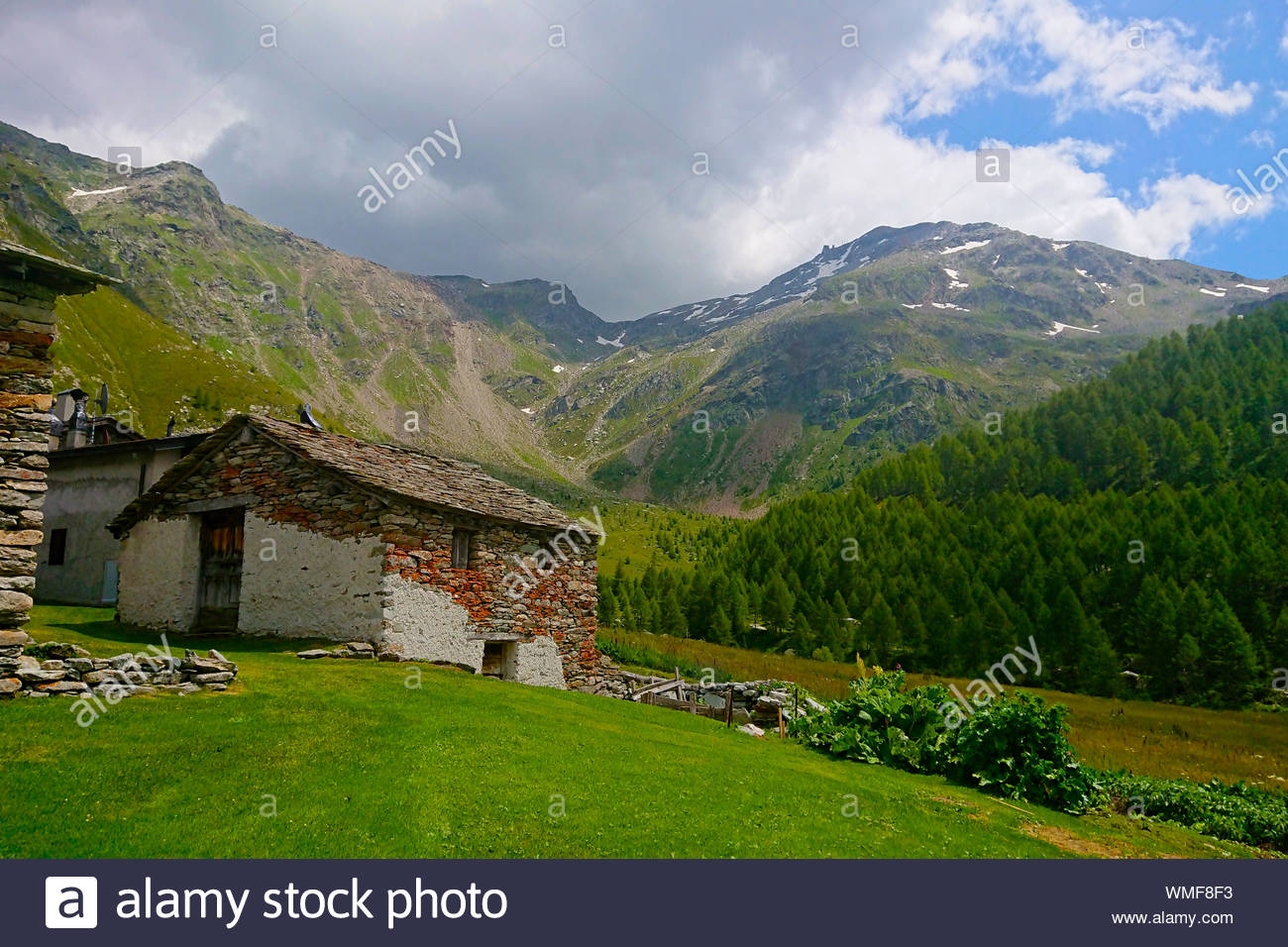 Madesimo High Resolution Stock Photography and Images - Alamy