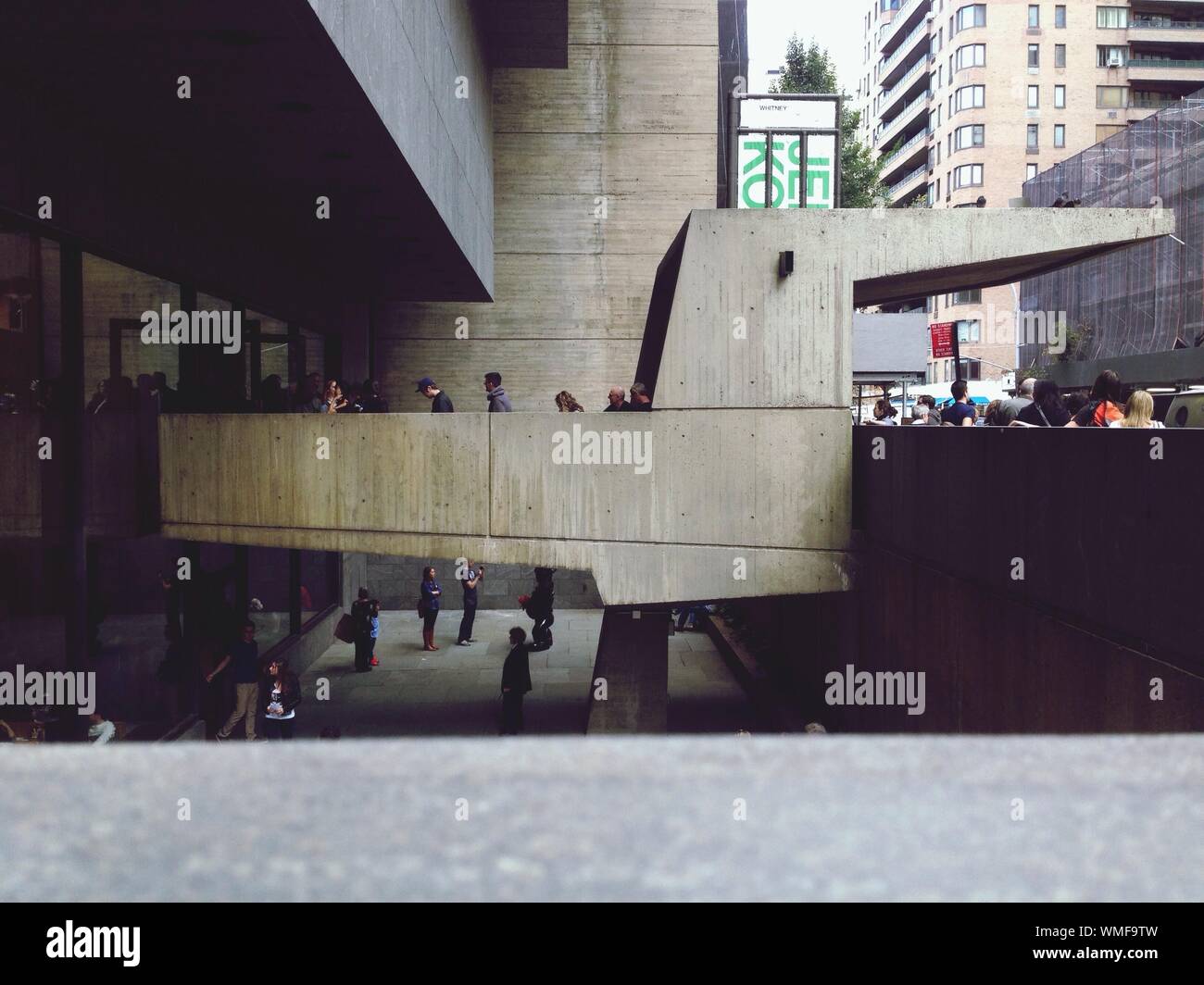 People Entering Building High Resolution Stock Photography and Images ...