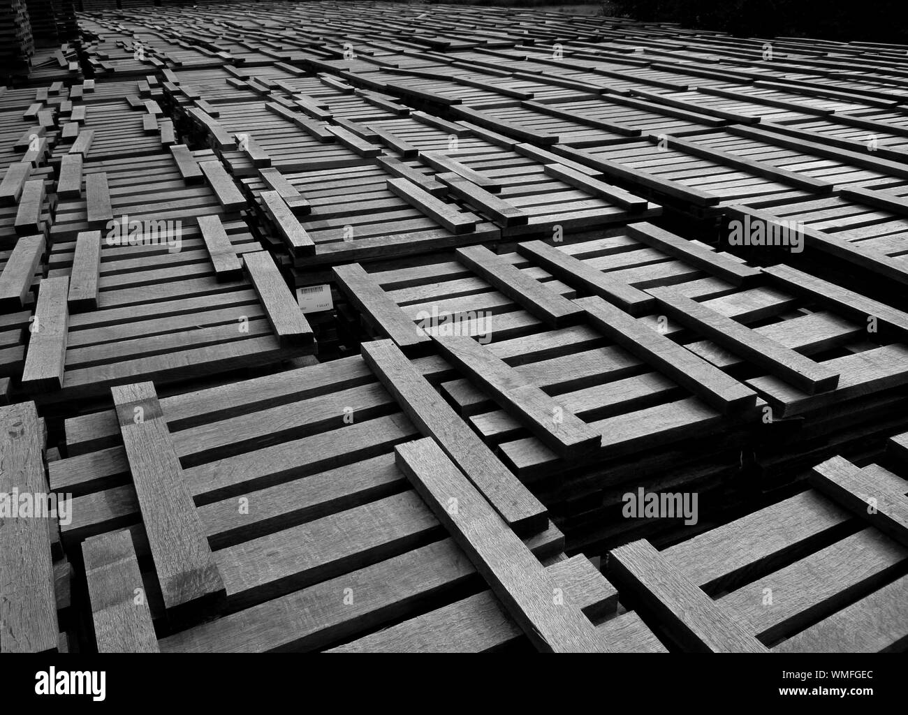 Lumber planks hi-res stock photography and images - Alamy