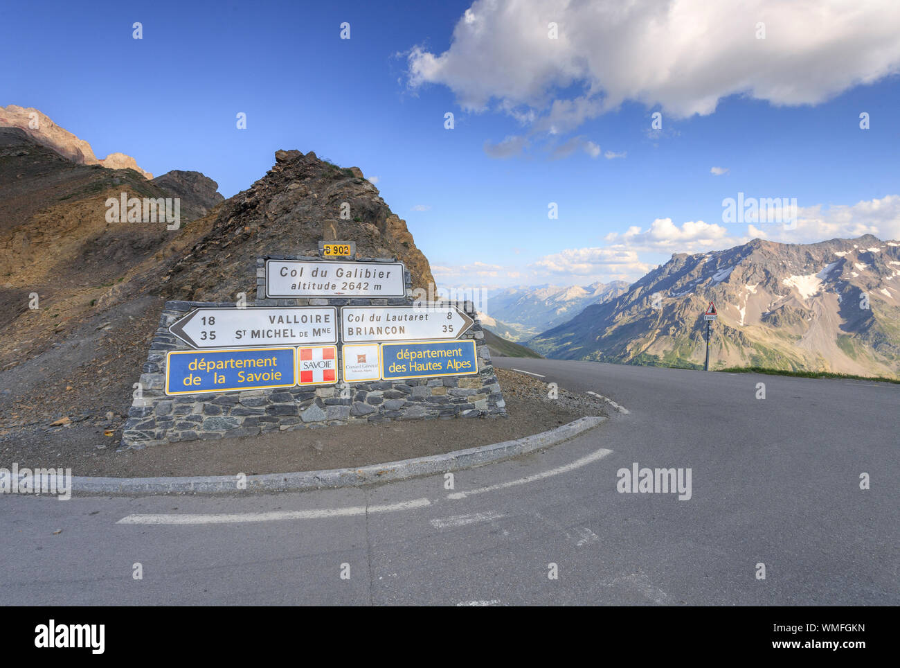 France mountain road hi-res stock photography and images - Alamy