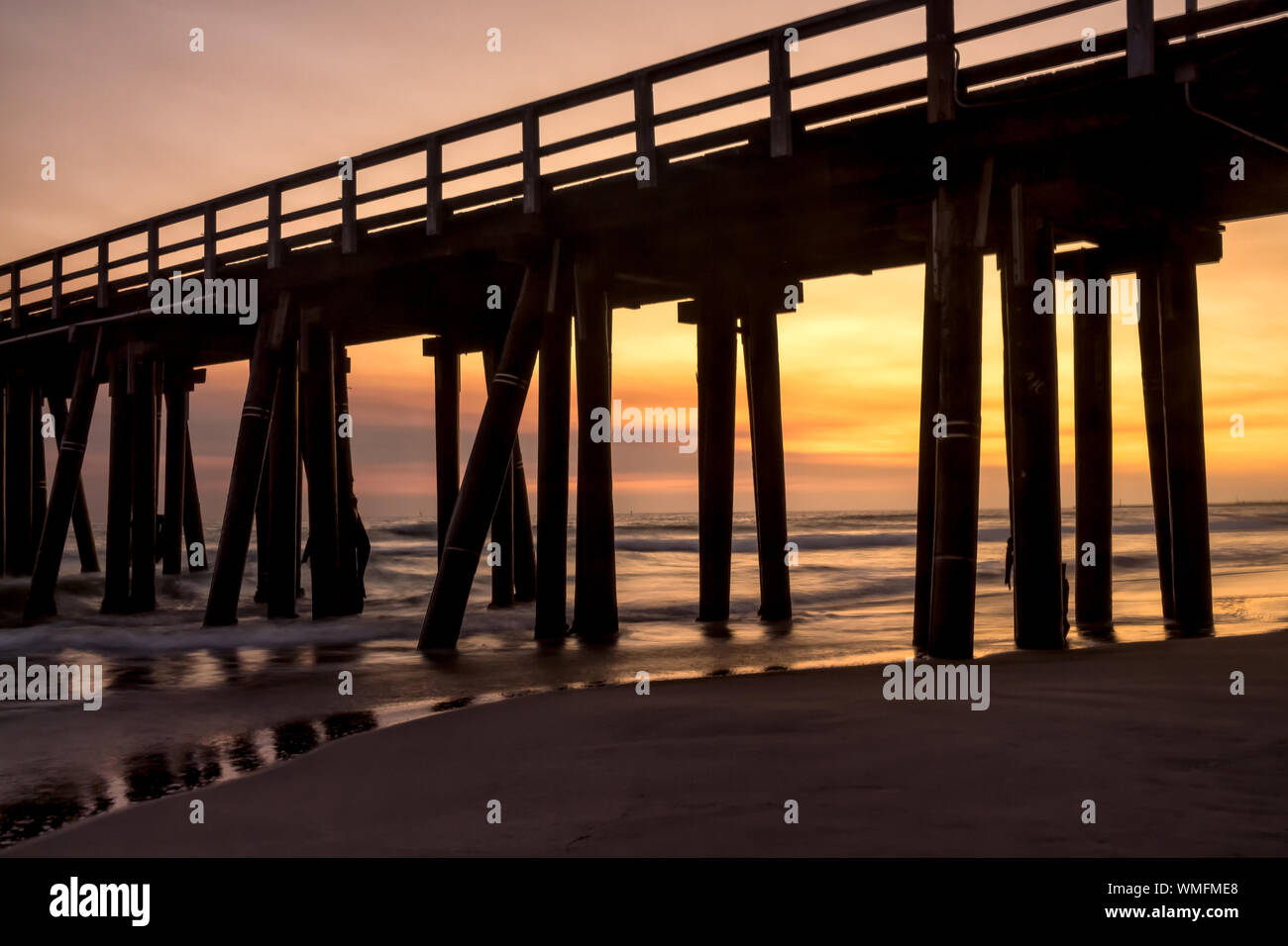 Oxnard beach hi-res stock photography and images - Alamy
