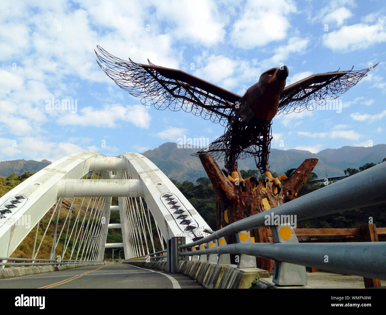 Animal bridge hi-res stock photography and images - Alamy