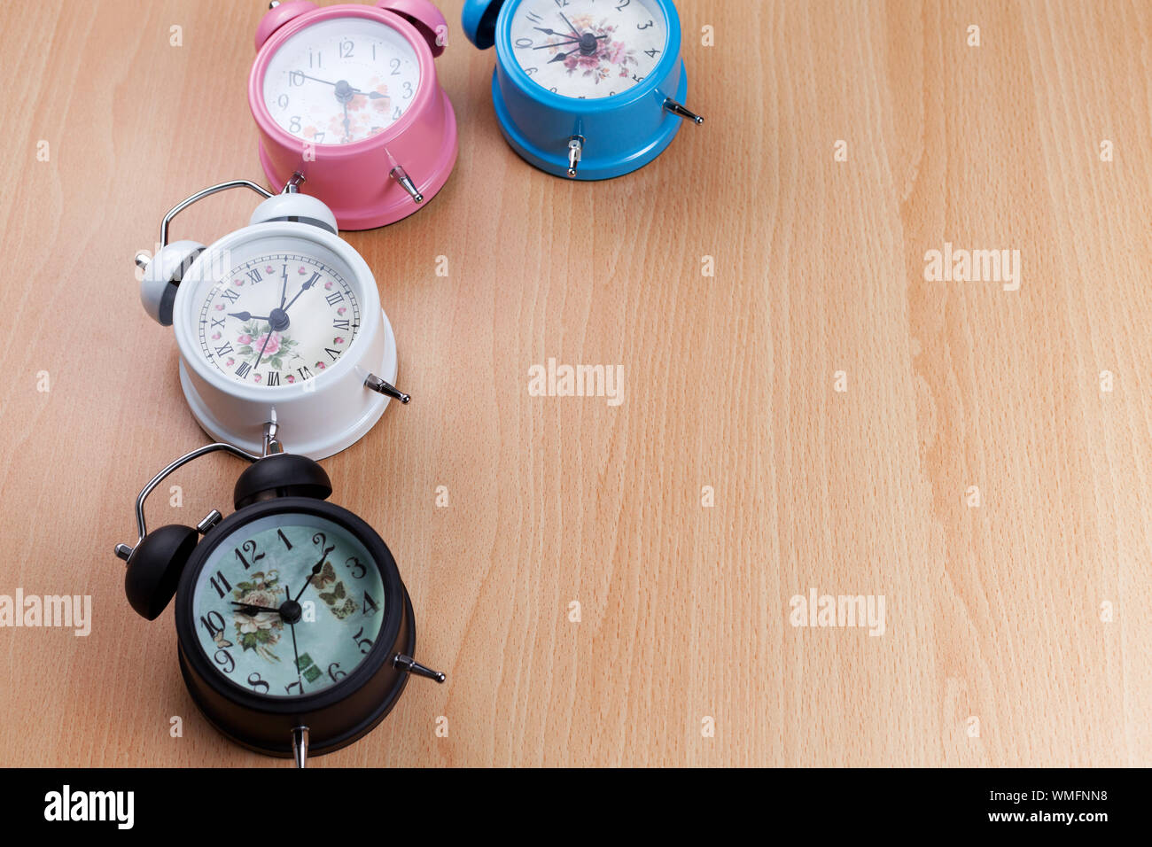 Close up clocks in row hi-res stock photography and images - Alamy