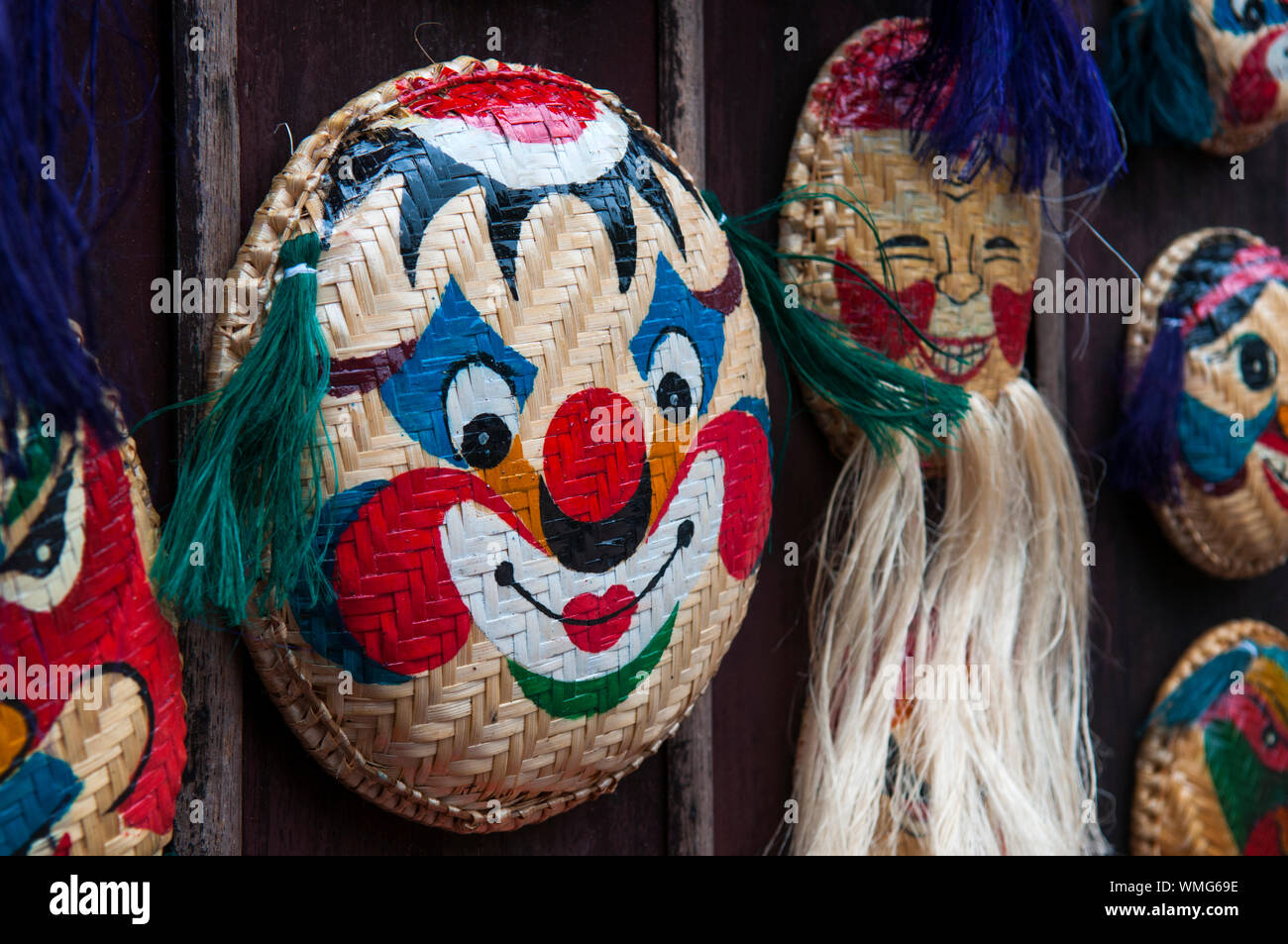 Masks on market hi-res stock photography and images - Alamy