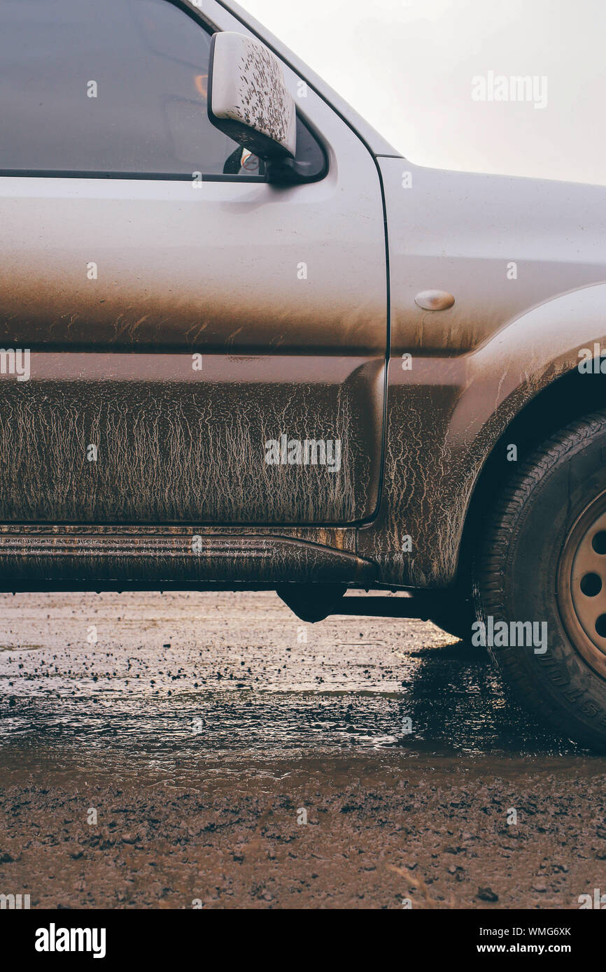 Very dirty car hi-res stock photography and images - Alamy