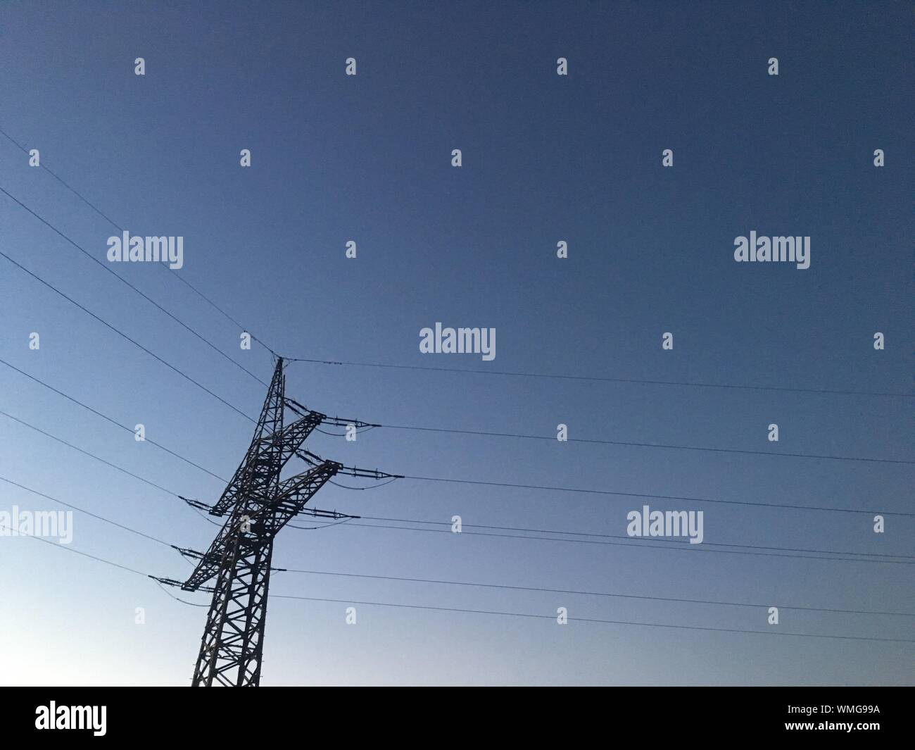 Pylon pylon silhouette hi-res stock photography and images - Alamy