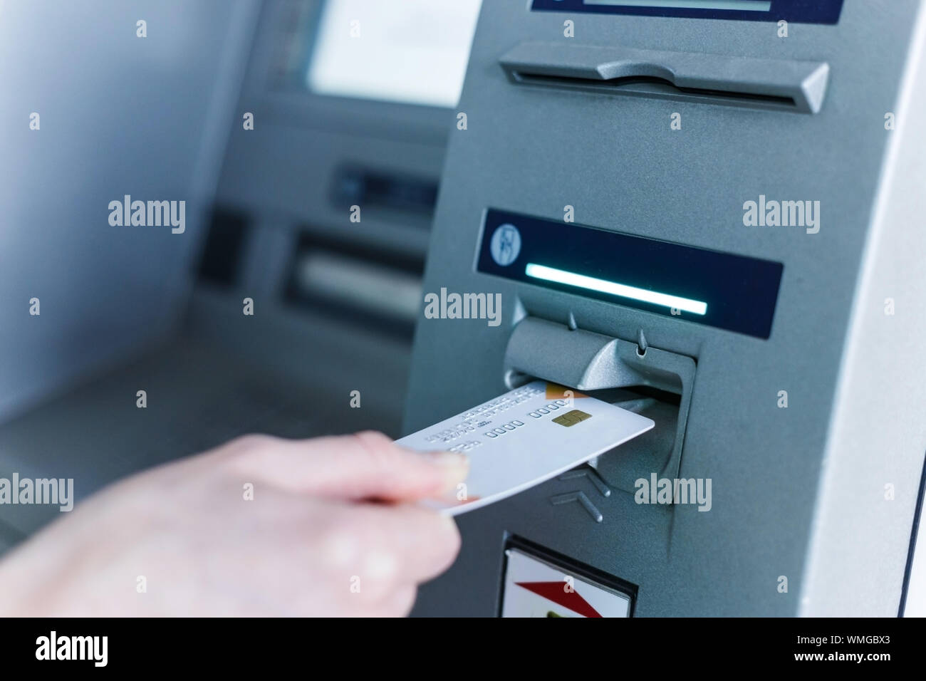 Automated teller machine hi-res stock photography and images - Alamy