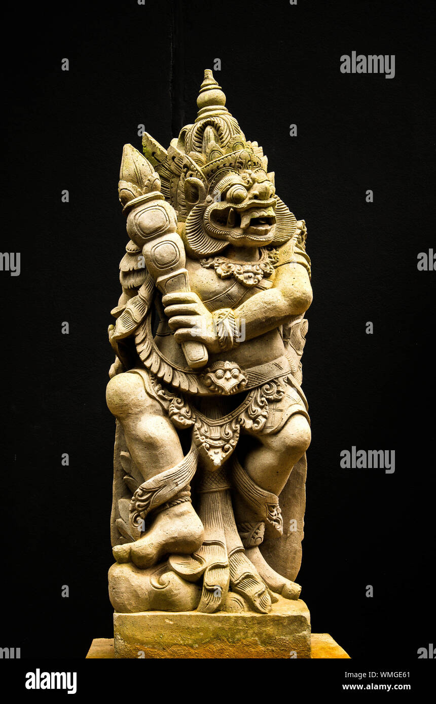 Demon sculpture hi-res stock photography and images - Alamy
