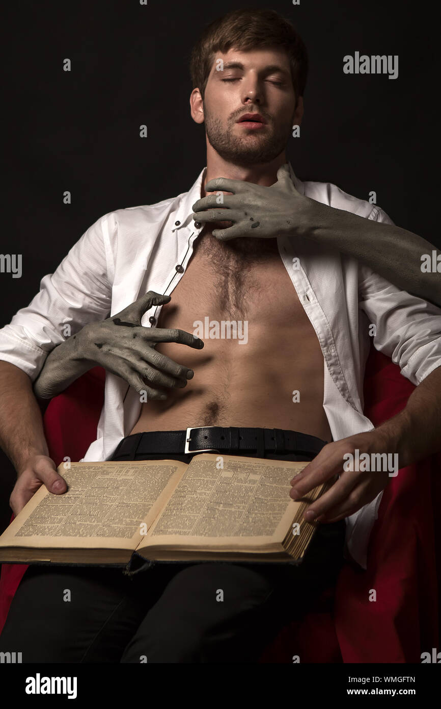 Hands grabbing hi-res stock photography and images - Alamy