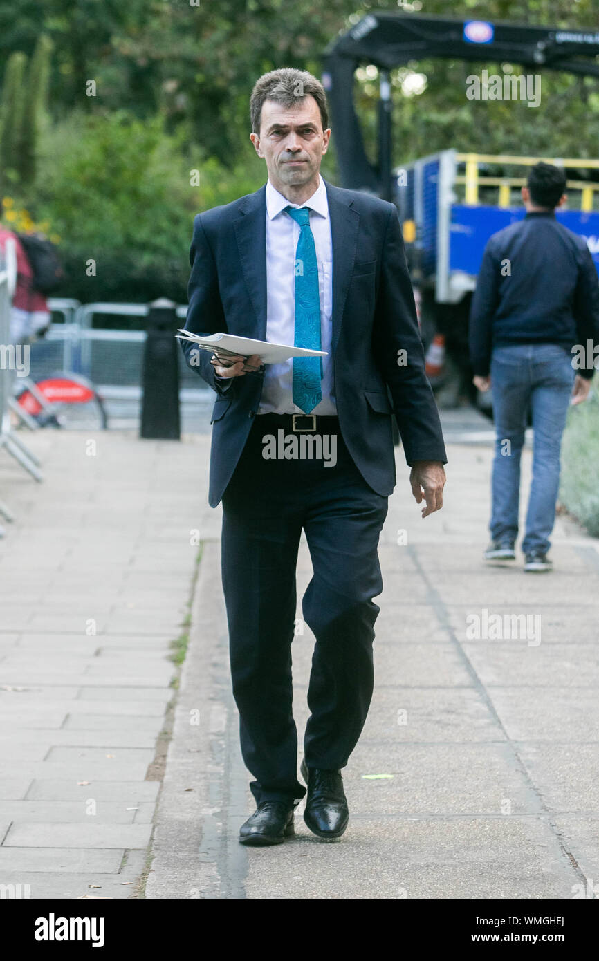 Tom brake hi-res stock photography and images - Alamy