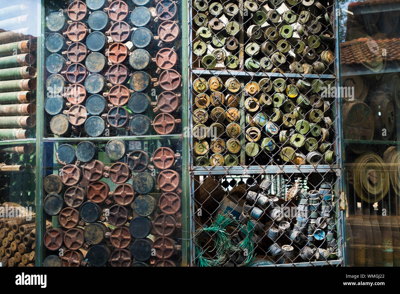 Old landmine hi-res stock photography and images - Alamy