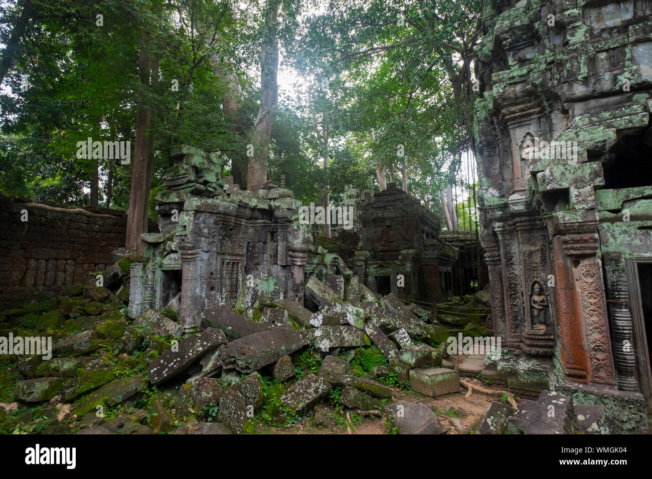 Falling down temple hi-res stock photography and images - Alamy