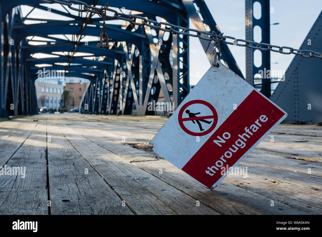 Cantilever Sign High Resolution Stock Photography and Images - Alamy