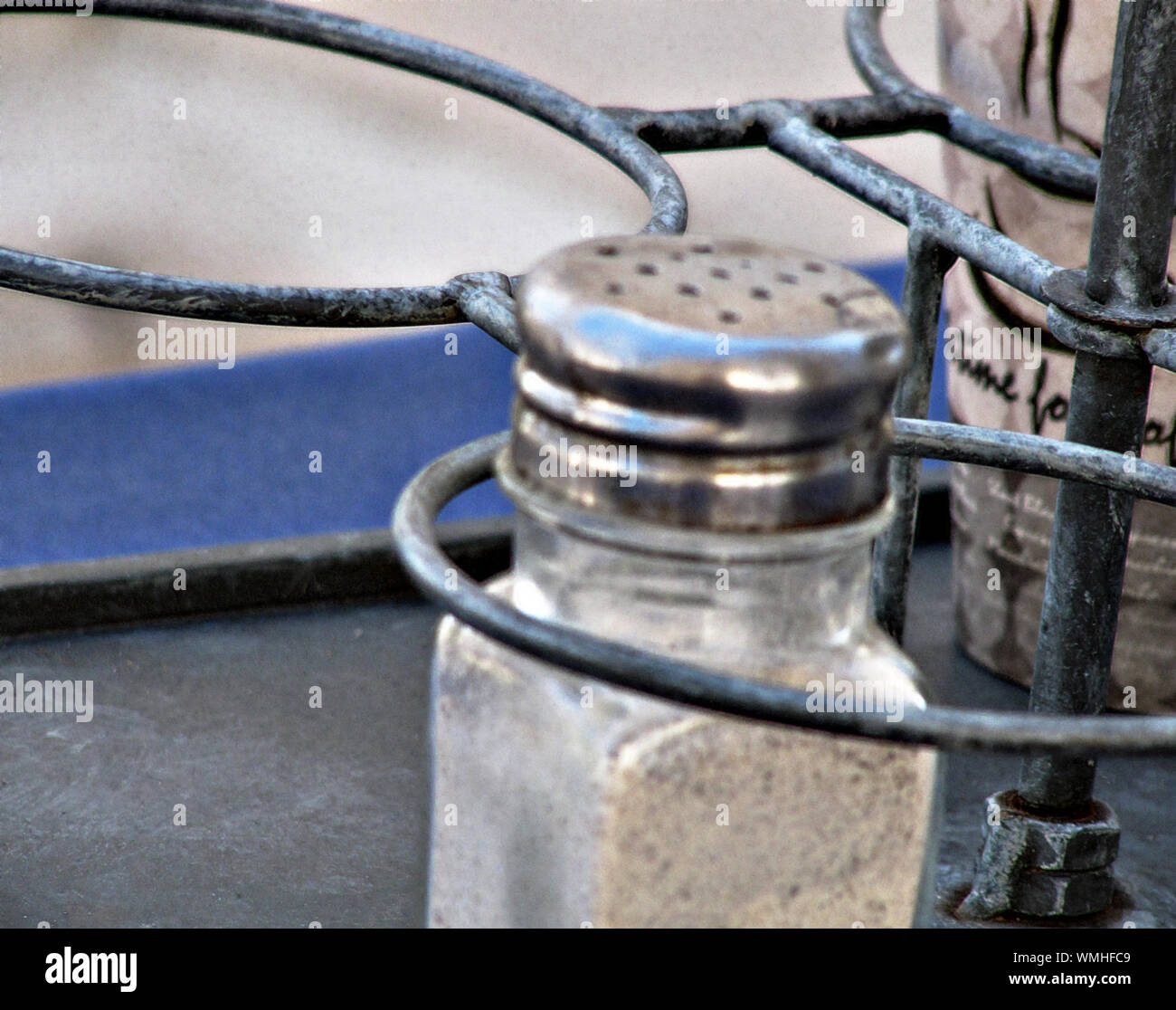 Shaker machine hi-res stock photography and images - Alamy