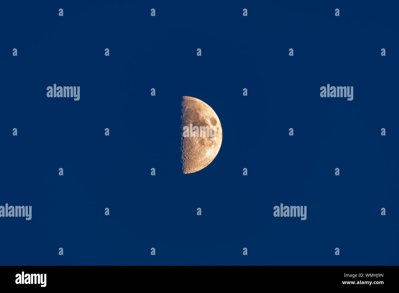 Half moon hi-res stock photography and images - Alamy