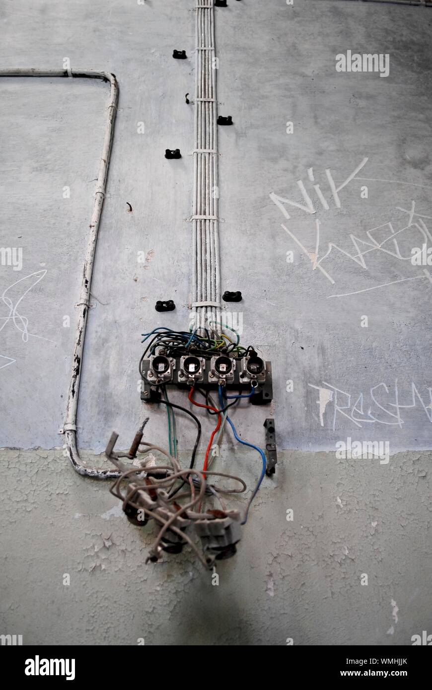 Power broken hi-res stock photography and images - Alamy