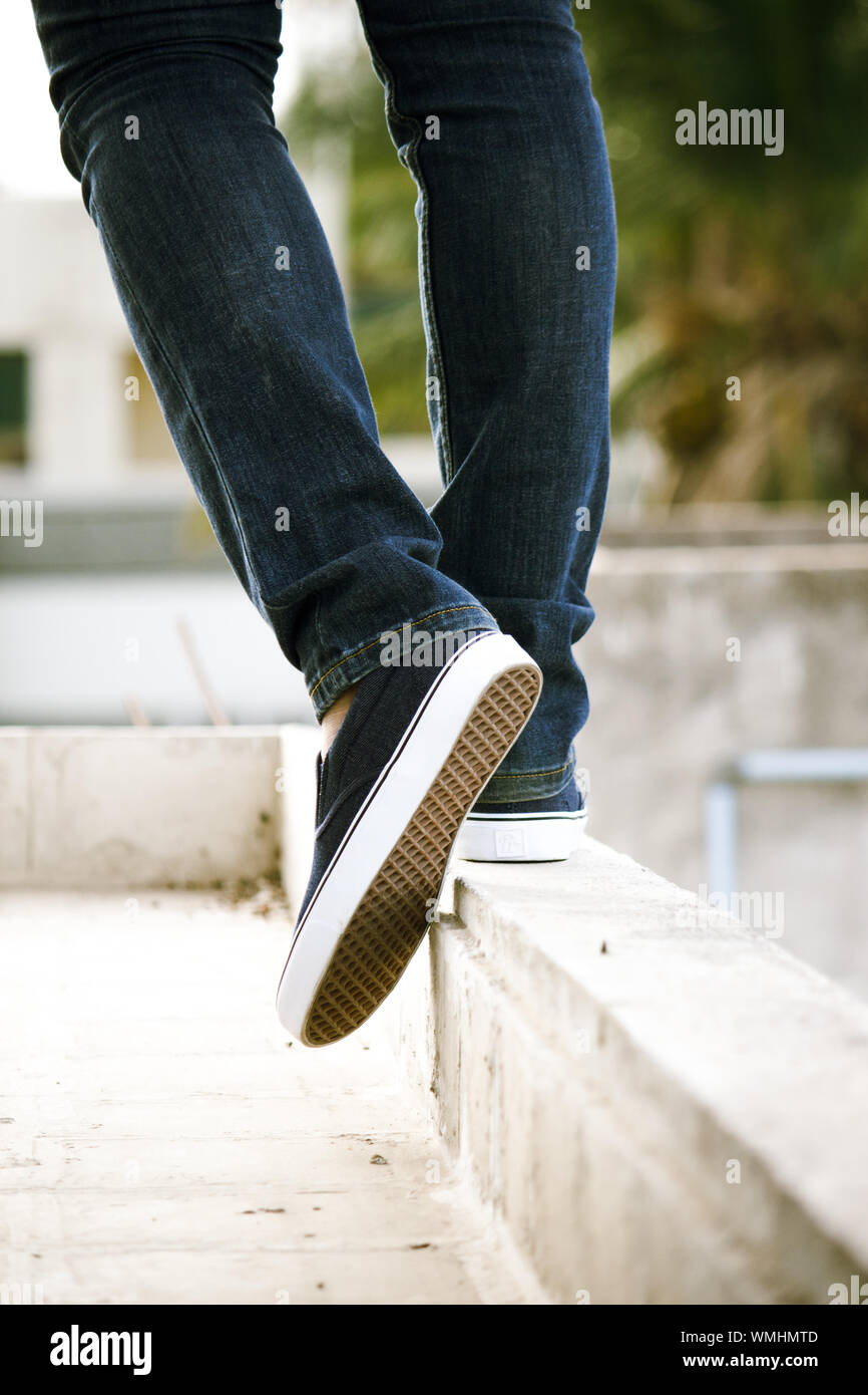 Man standing on ledge hi-res stock photography and images - Alamy