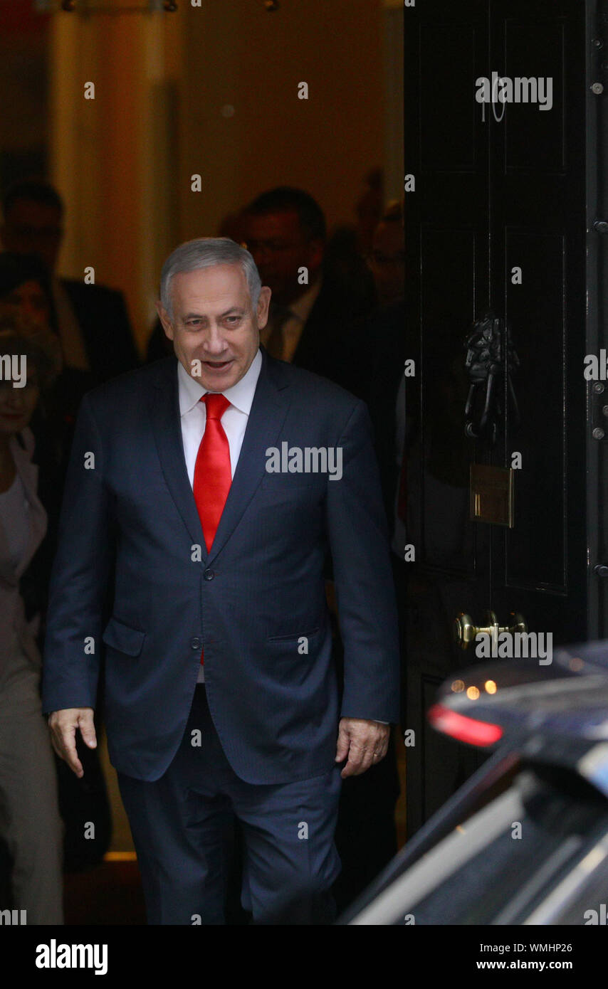 Prime Minister of Israel Benjamin Netanyahu leaving 10 Downing Street ...