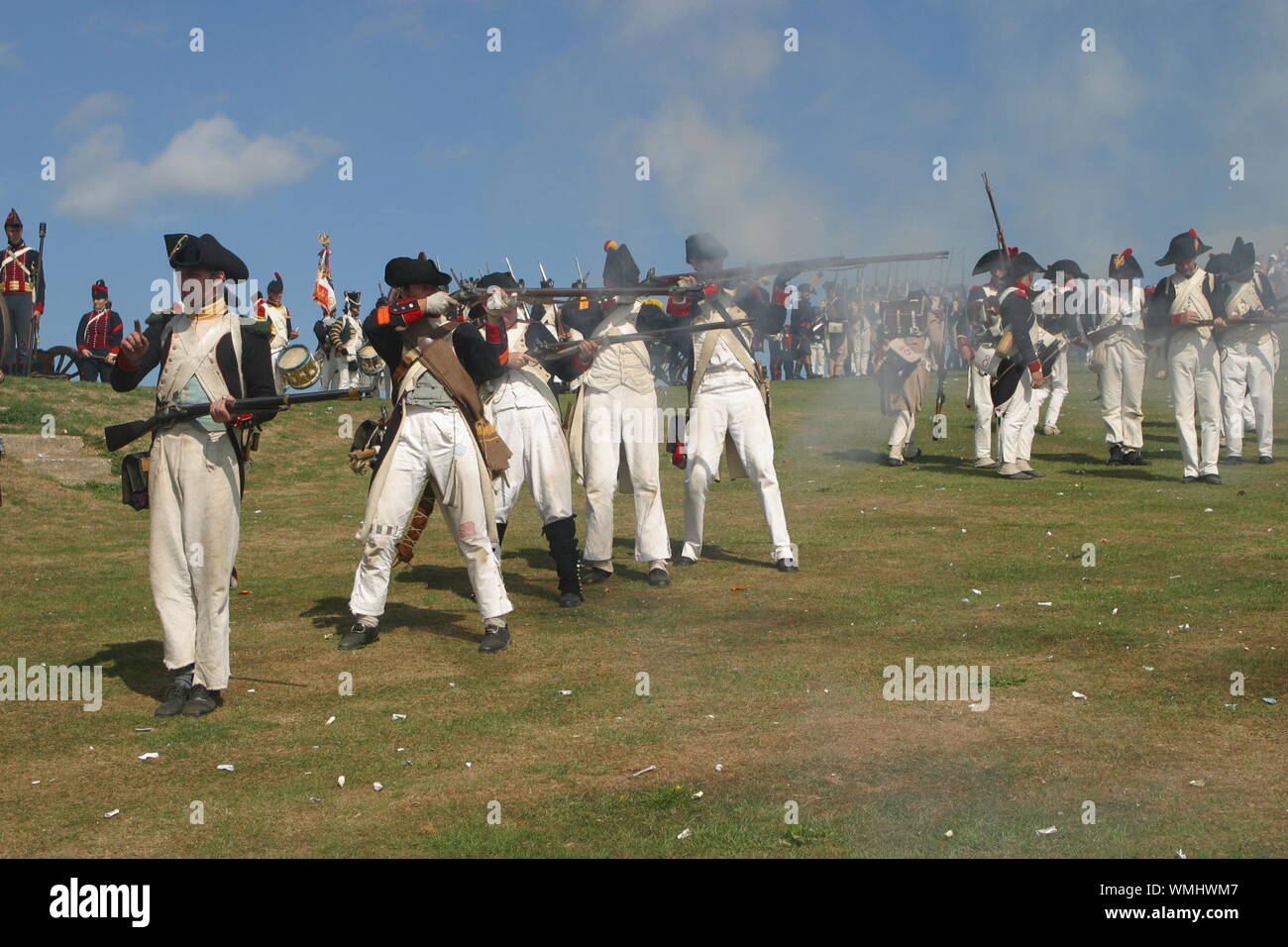 French and British soldiers of the Napoleonic Wars gather in Folkestone ...