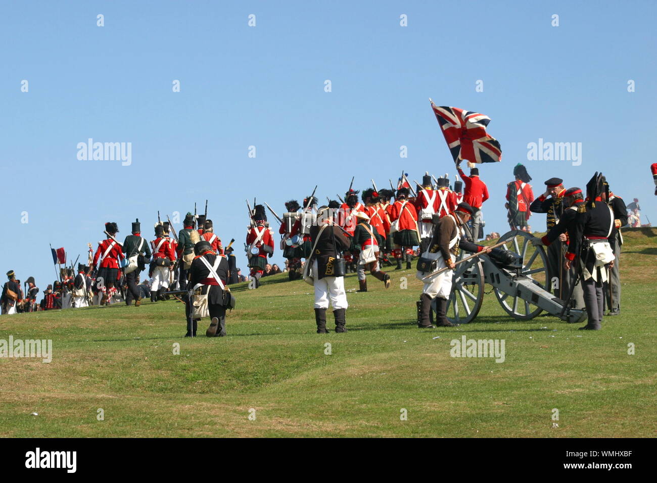 French and British soldiers of the Napoleonic Wars gather in Folkestone ...
