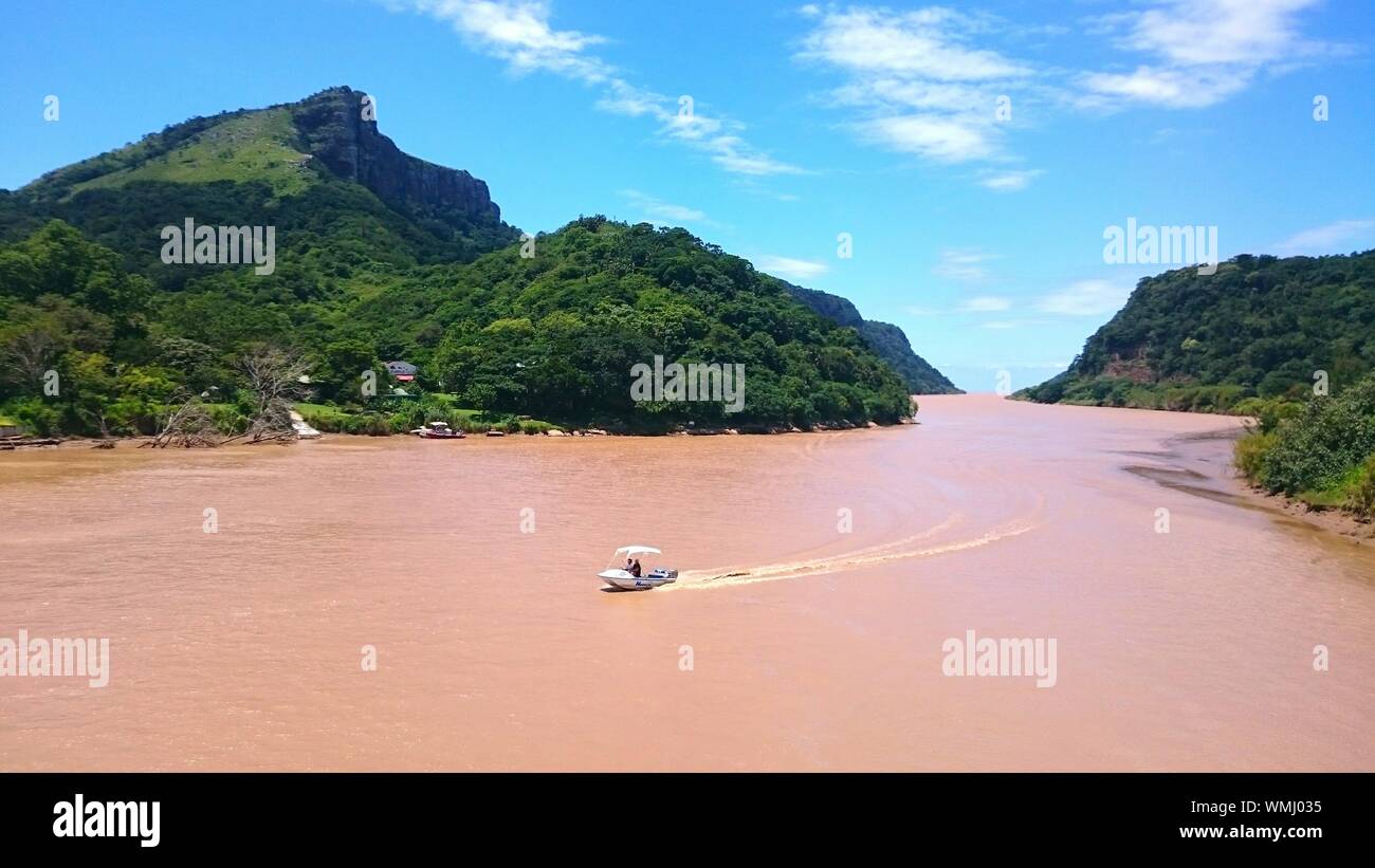 Color full view hi-res stock photography and images - Alamy