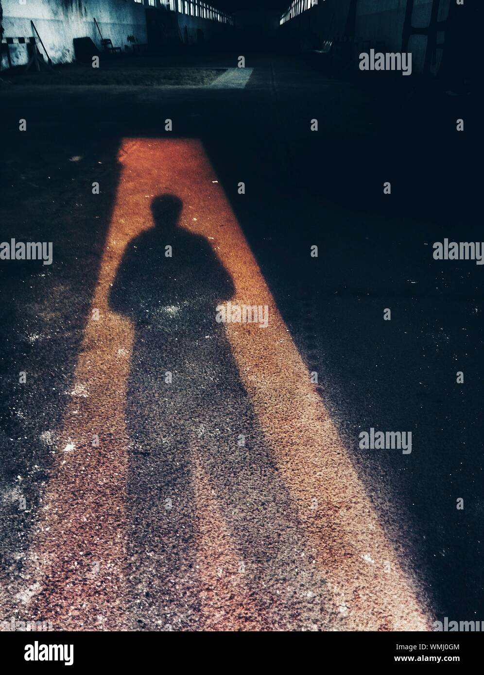 Shadow night street hi-res stock photography and images - Alamy