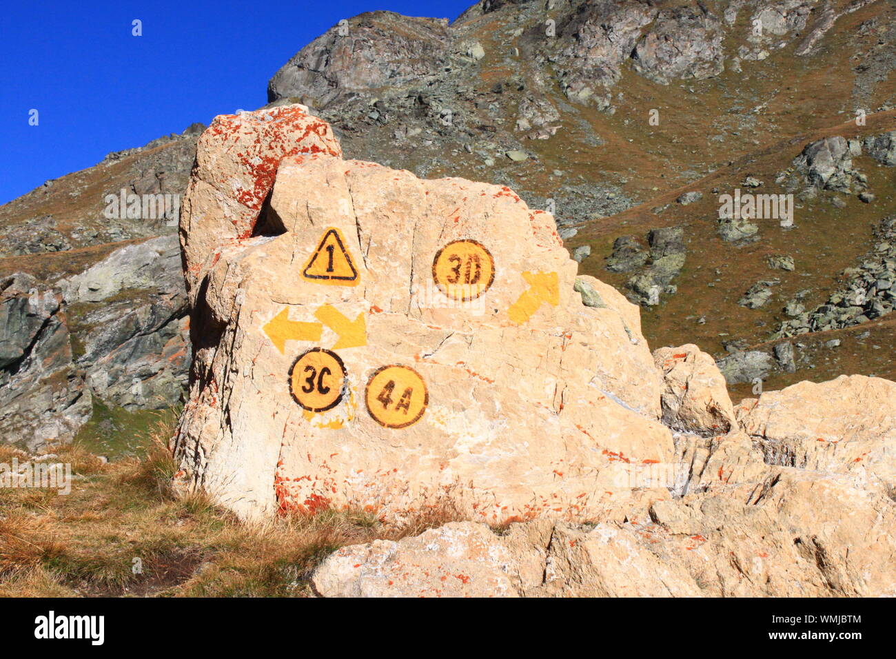 Arrow Mountain High Resolution Stock Photography and Images - Alamy