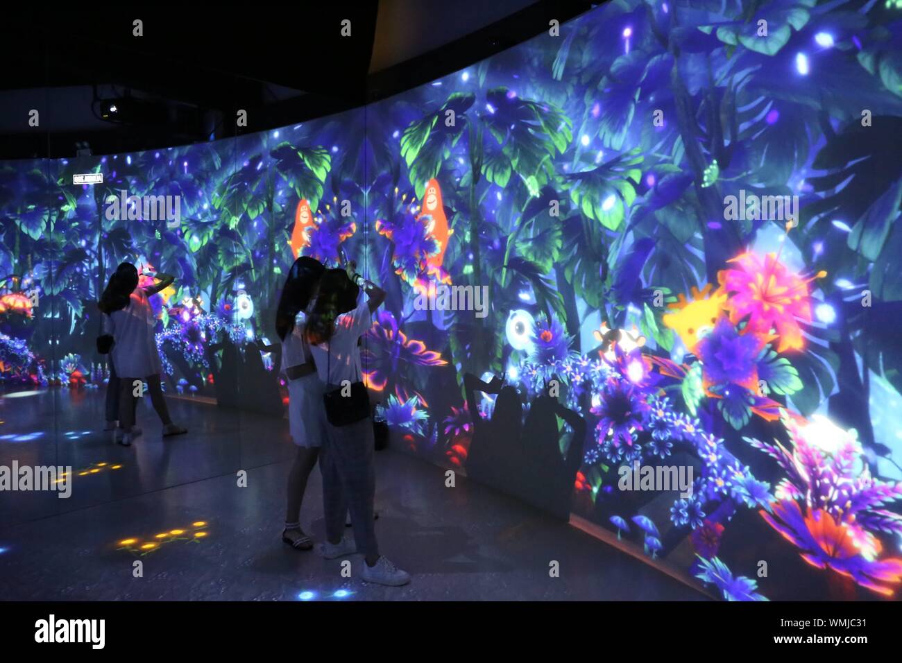 Shanghai, Shanghai, China. 5th Sep, 2019. Shanghai, CHINA-An exhibition ...