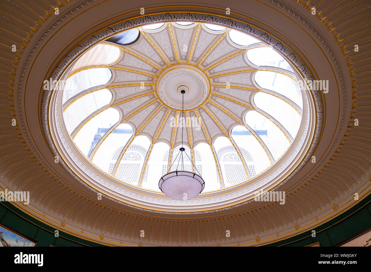 Bentley priory raf fighter command hi-res stock photography and images ...
