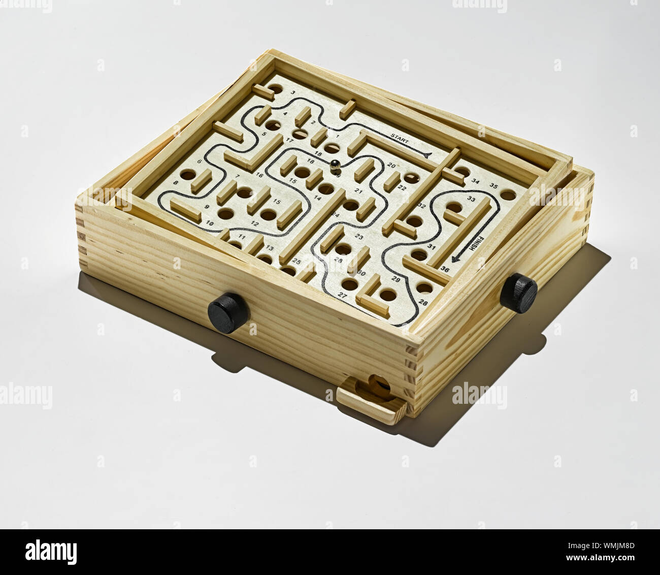 Maze game hi-res stock photography and images - Alamy