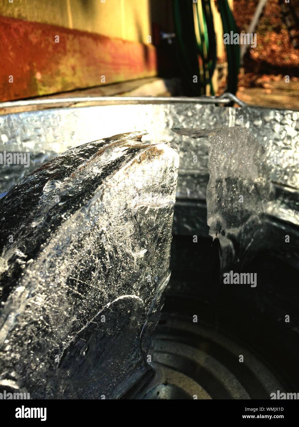 Tin water bucket hi-res stock photography and images - Alamy