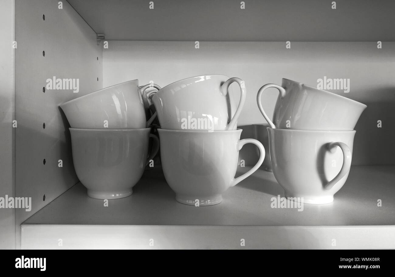 Kitchen shelf full hi-res stock photography and images - Alamy