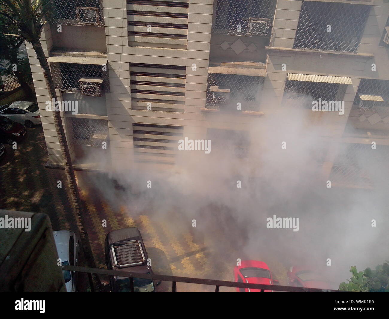 Smoke emergencies and disasters building exterior transportation hi-res ...