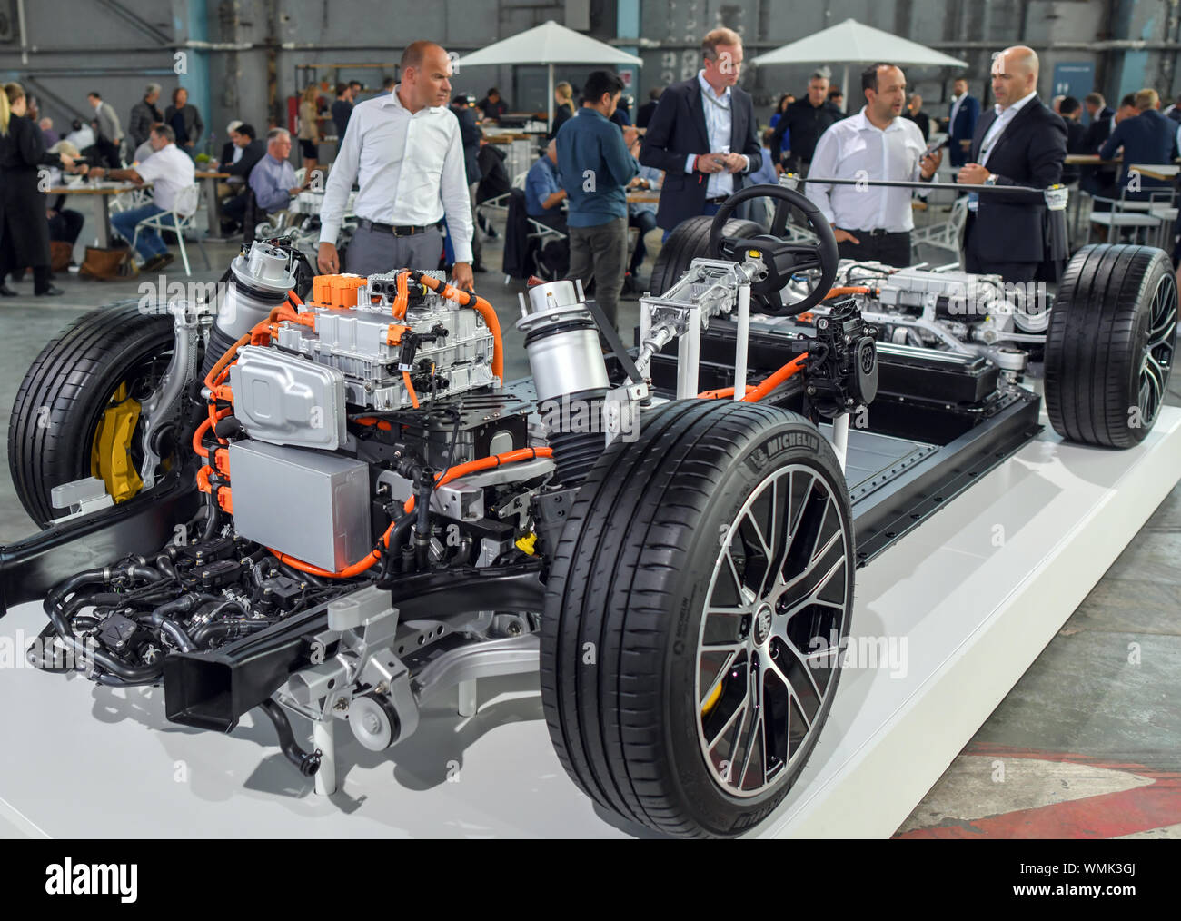 04 September 2019, Brandenburg, Neuhardenberg: The chassis with the ...