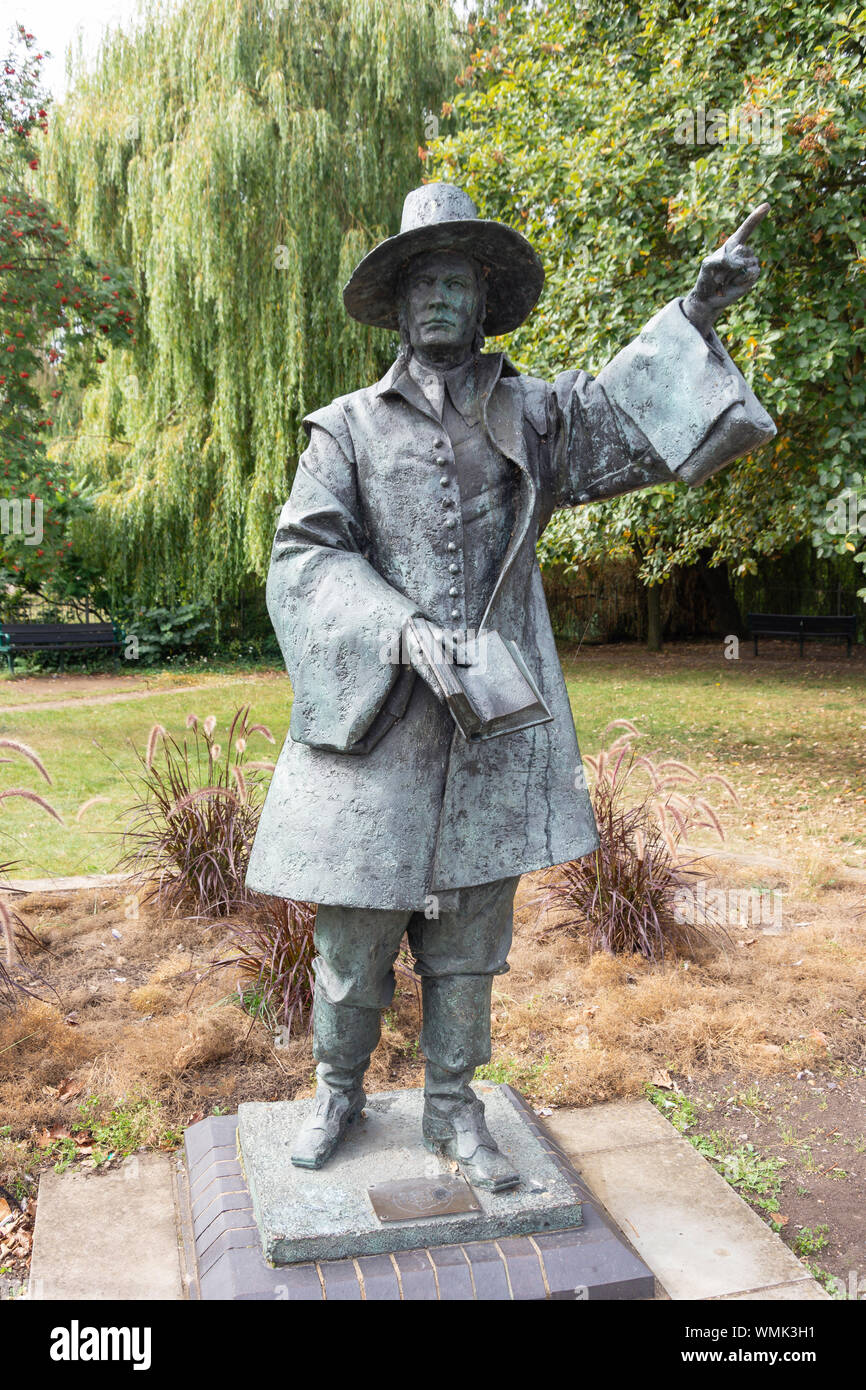 Reverend samuel stone millennium sculpture mill bridge statue he hi-res ...