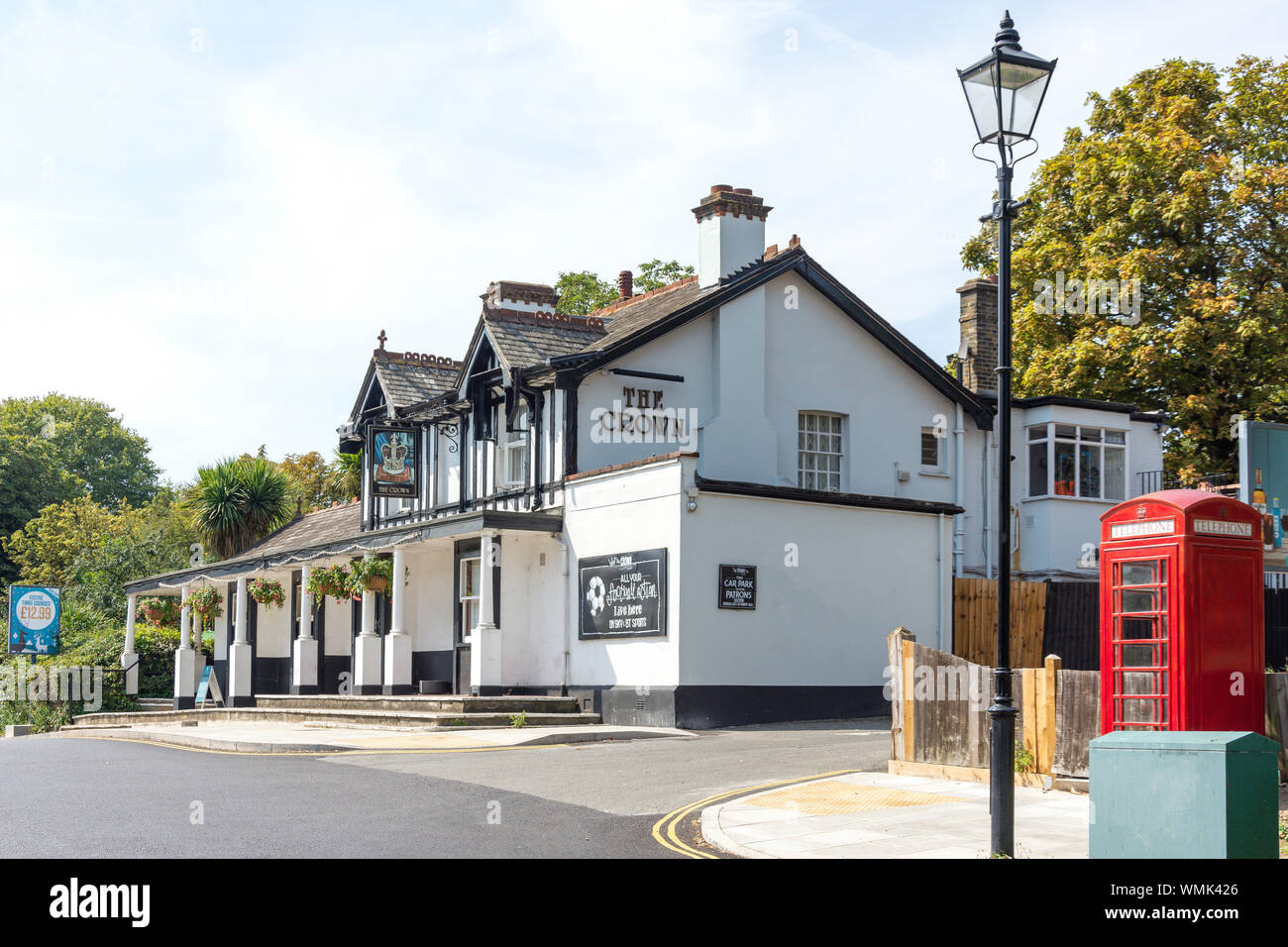 Northolt village hi-res stock photography and images - Alamy