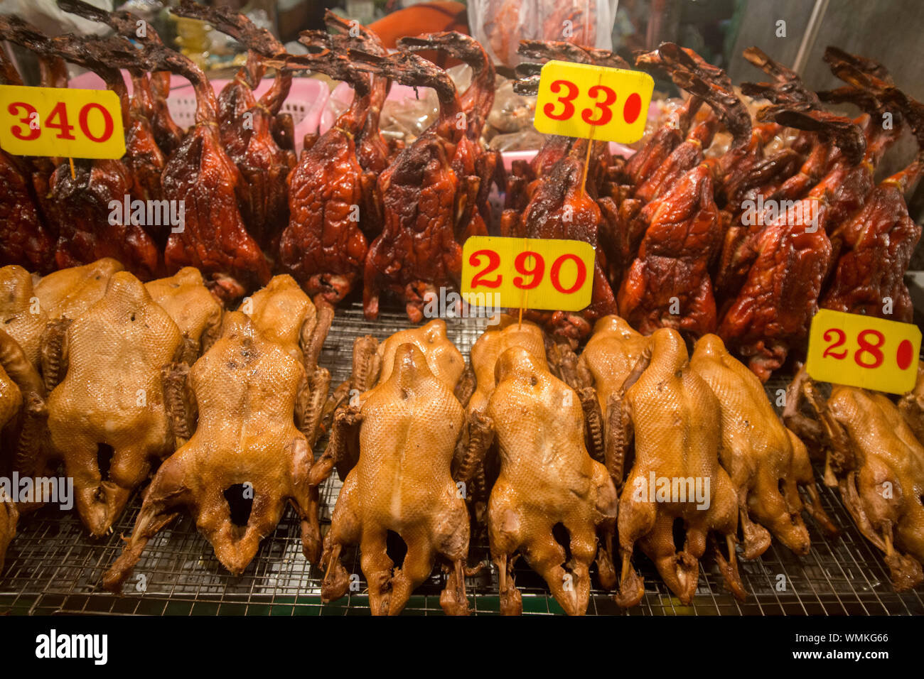 Stall sale of chickens hi-res stock photography and images - Alamy