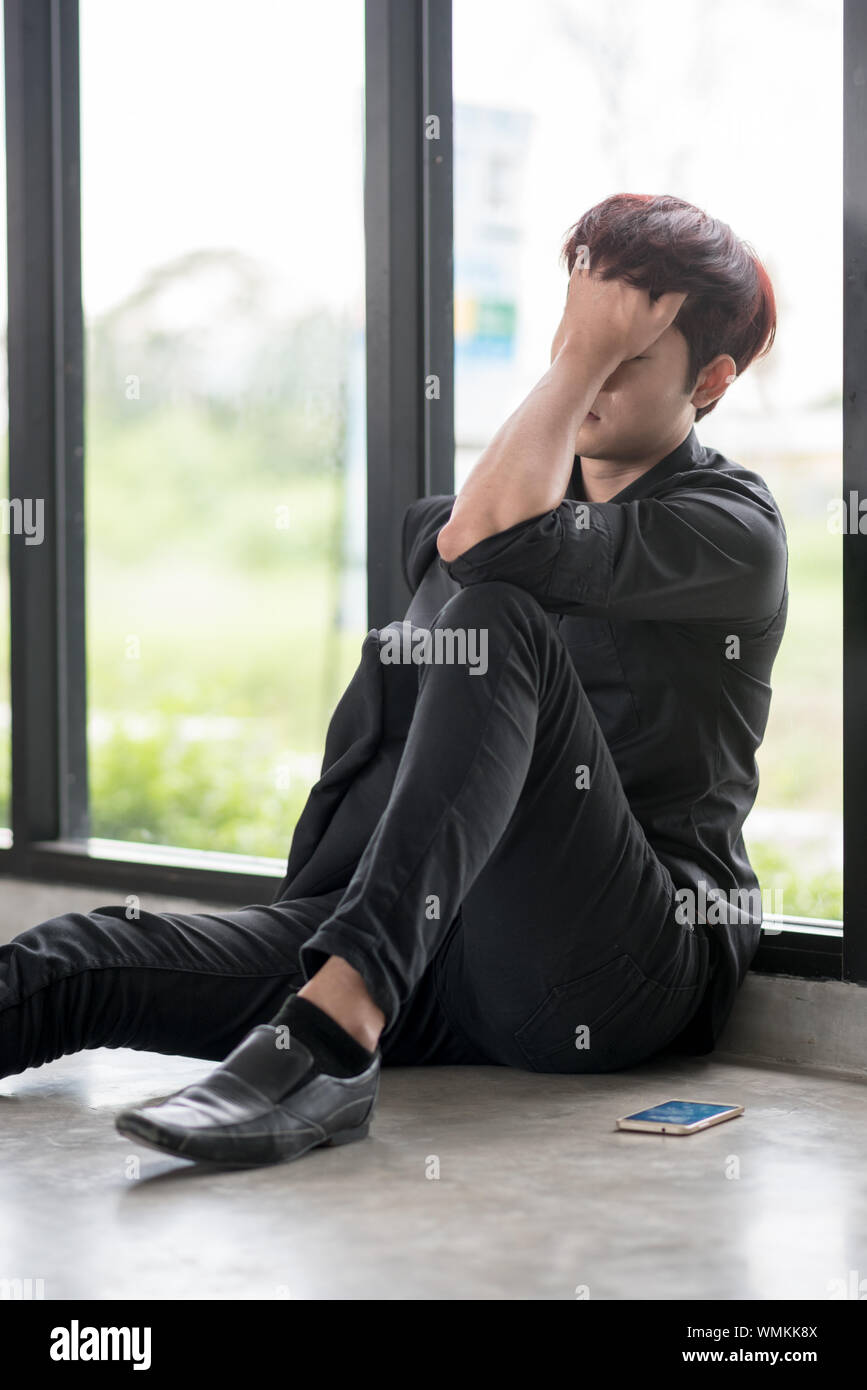 Tensed Man High Resolution Stock Photography and Images - Alamy