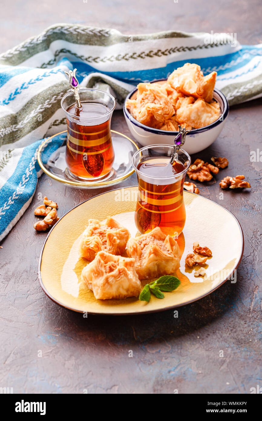 Islamic traditional food hi-res stock photography and images - Alamy