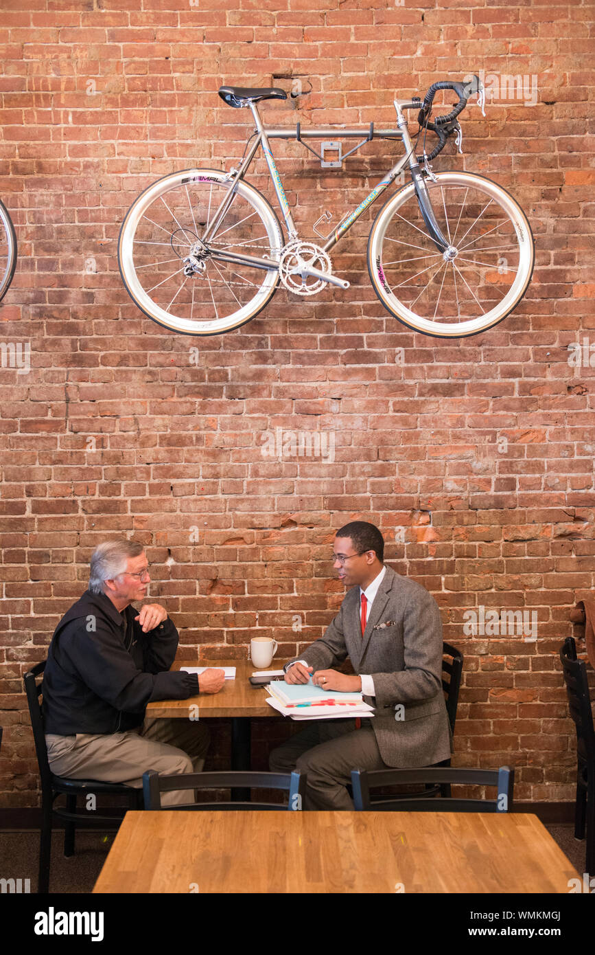 Roasters cafe hi-res stock photography and images - Alamy