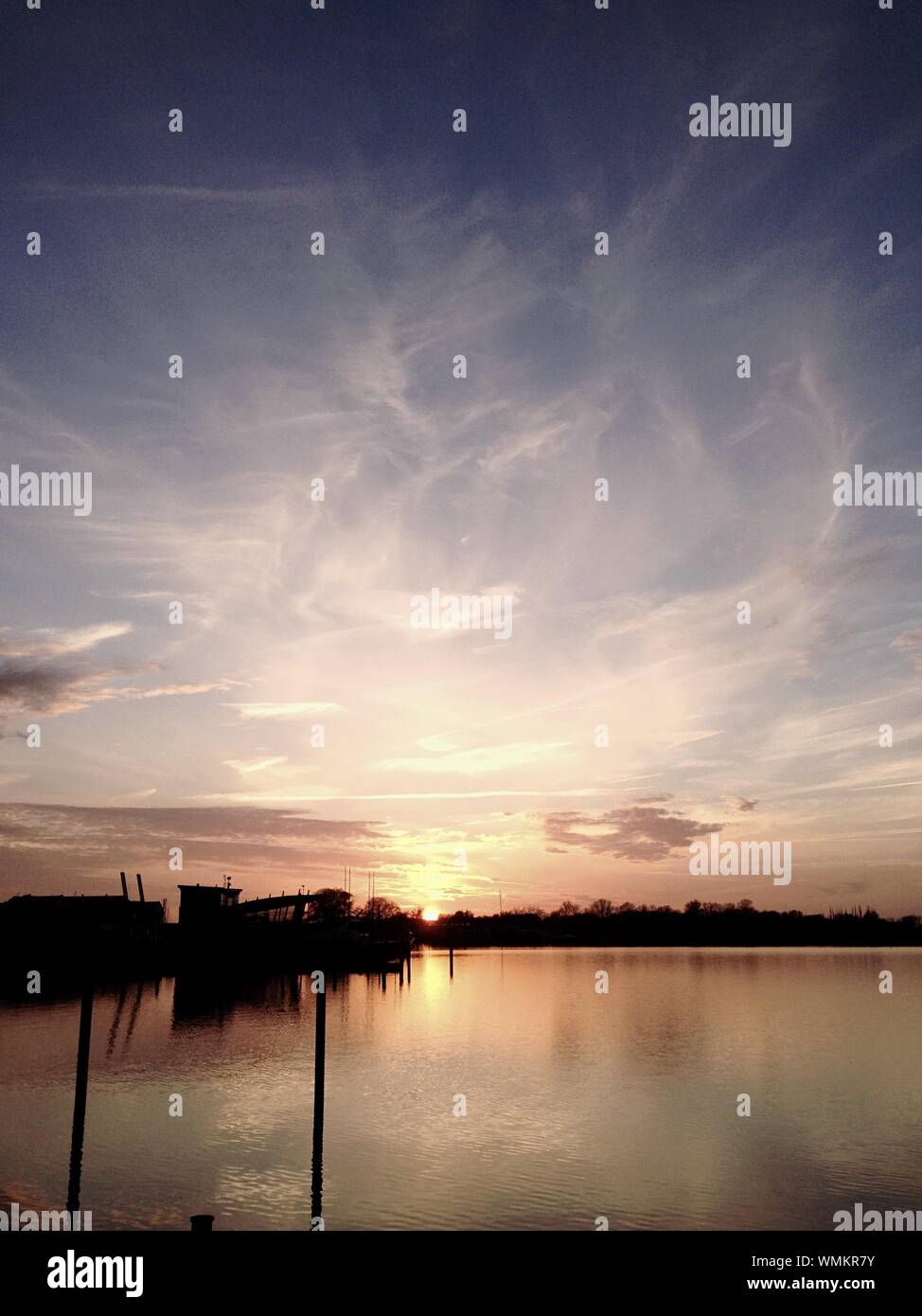 Moody waterfront hi-res stock photography and images - Alamy