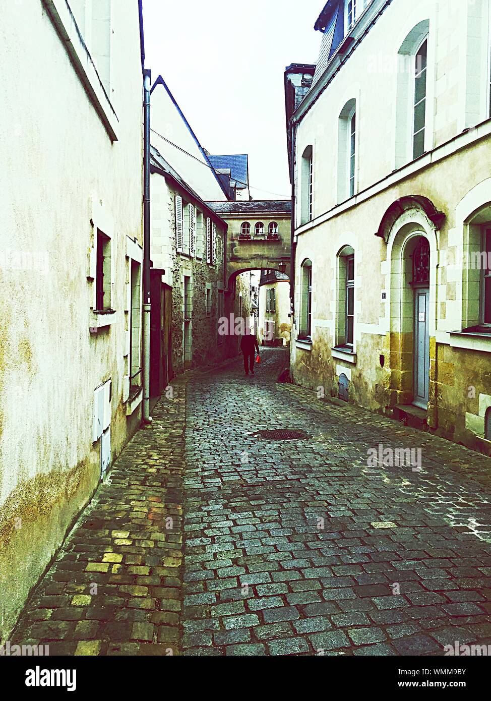 One point perspective buildings hi-res stock photography and images - Alamy