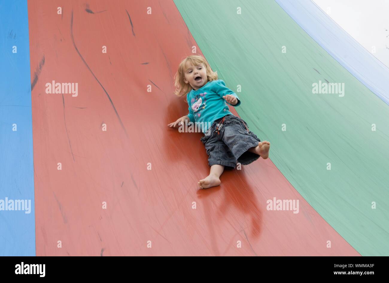 Barefoot boy amusement hi-res stock photography and images - Alamy