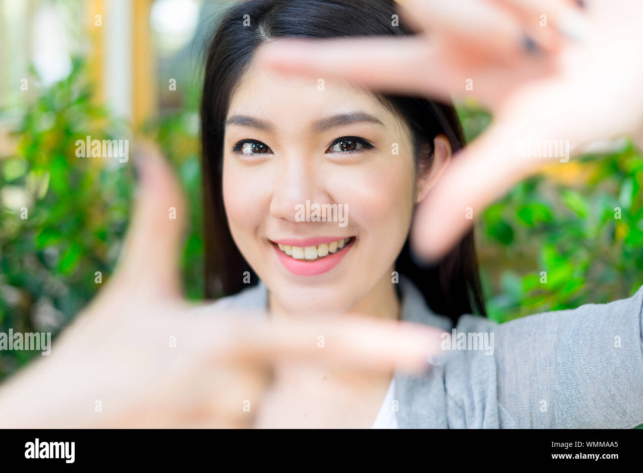 Finger Frame High Resolution Stock Photography and Images - Alamy