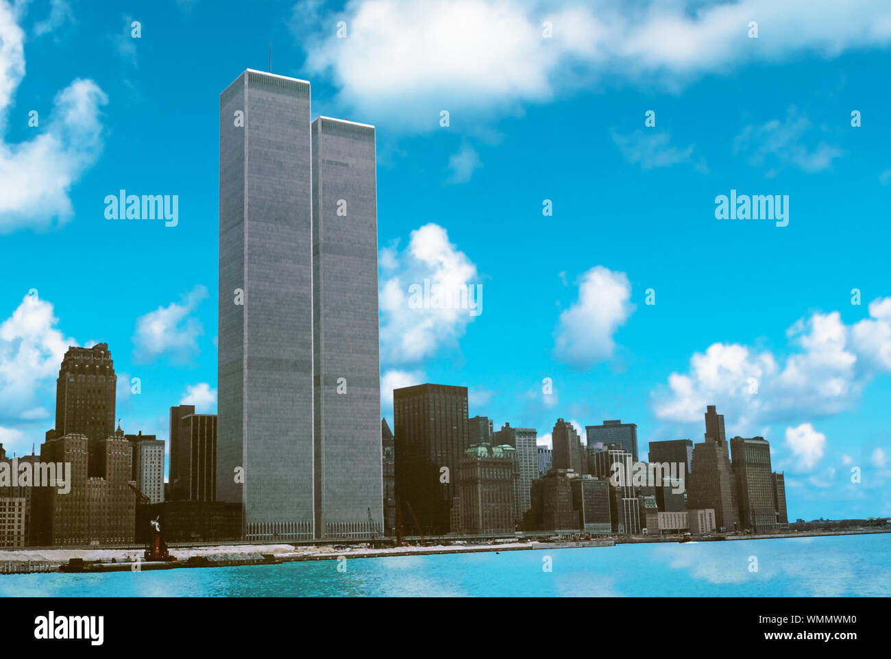 World Trade Center featured as landmark of the Twin Towers from New ...