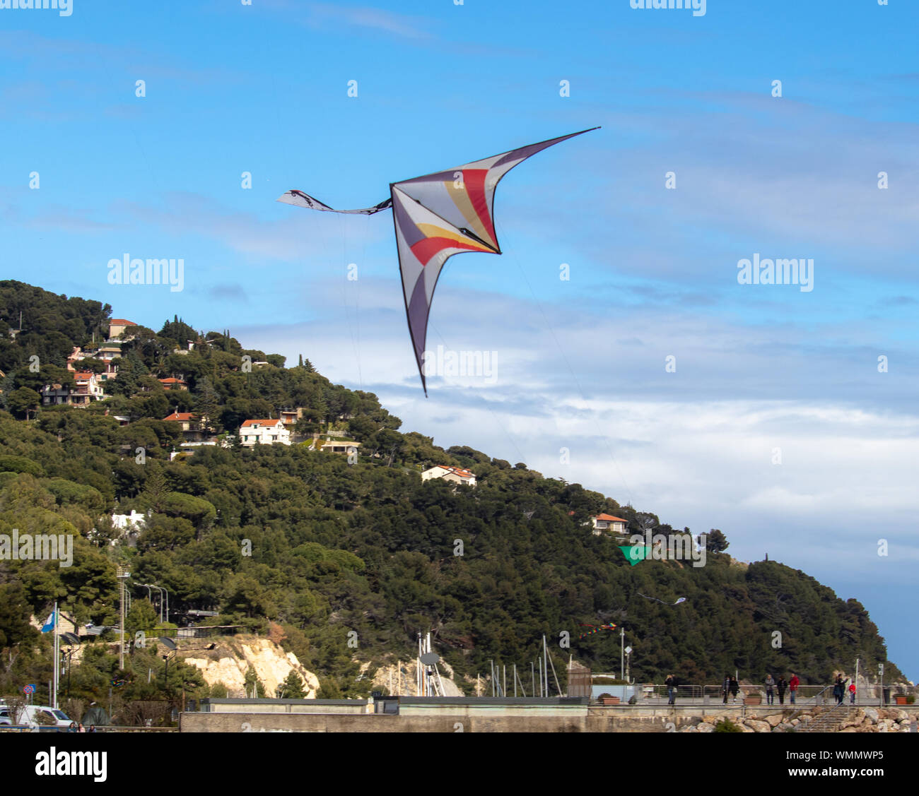 Flamingo kites hi-res stock photography and images - Alamy